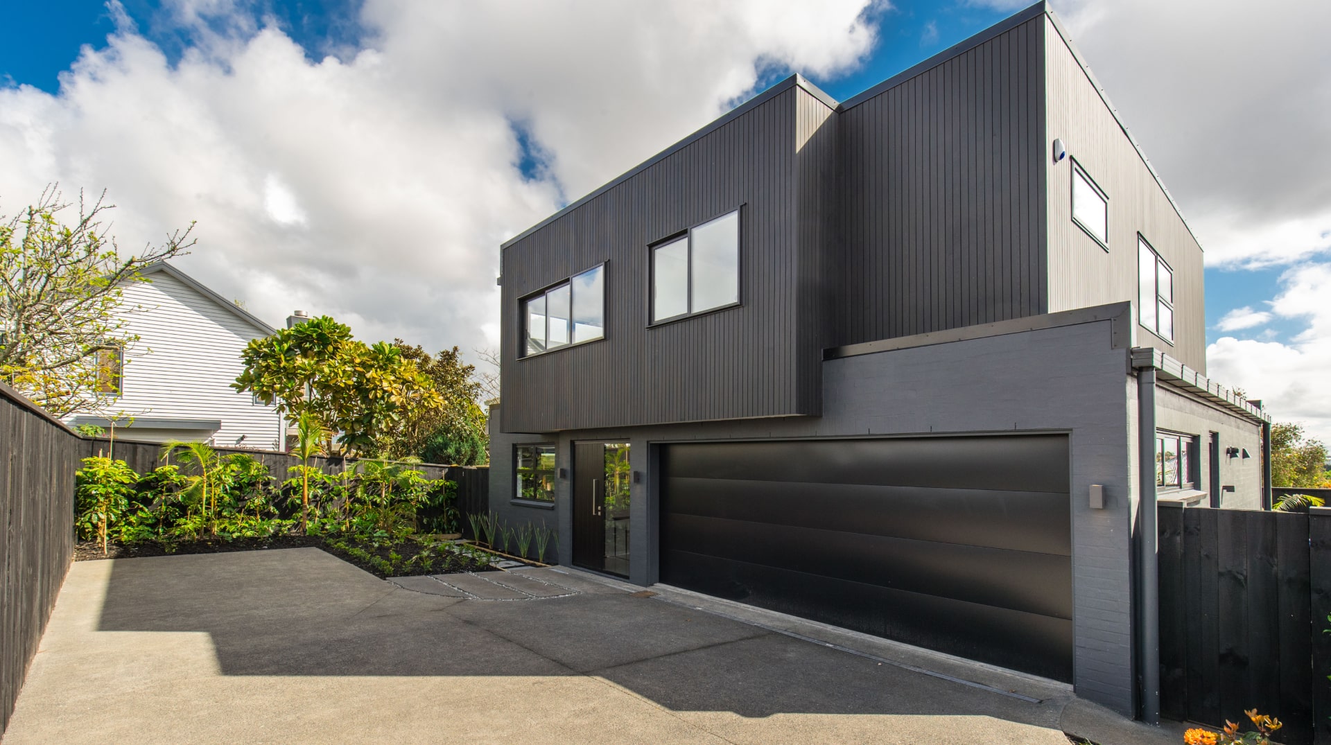 Reliable Construction Solutions from Lowkey Construction